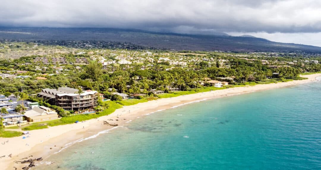 Single? This is the Hawaiian Island You Can't-Miss - The Hawaii ...
