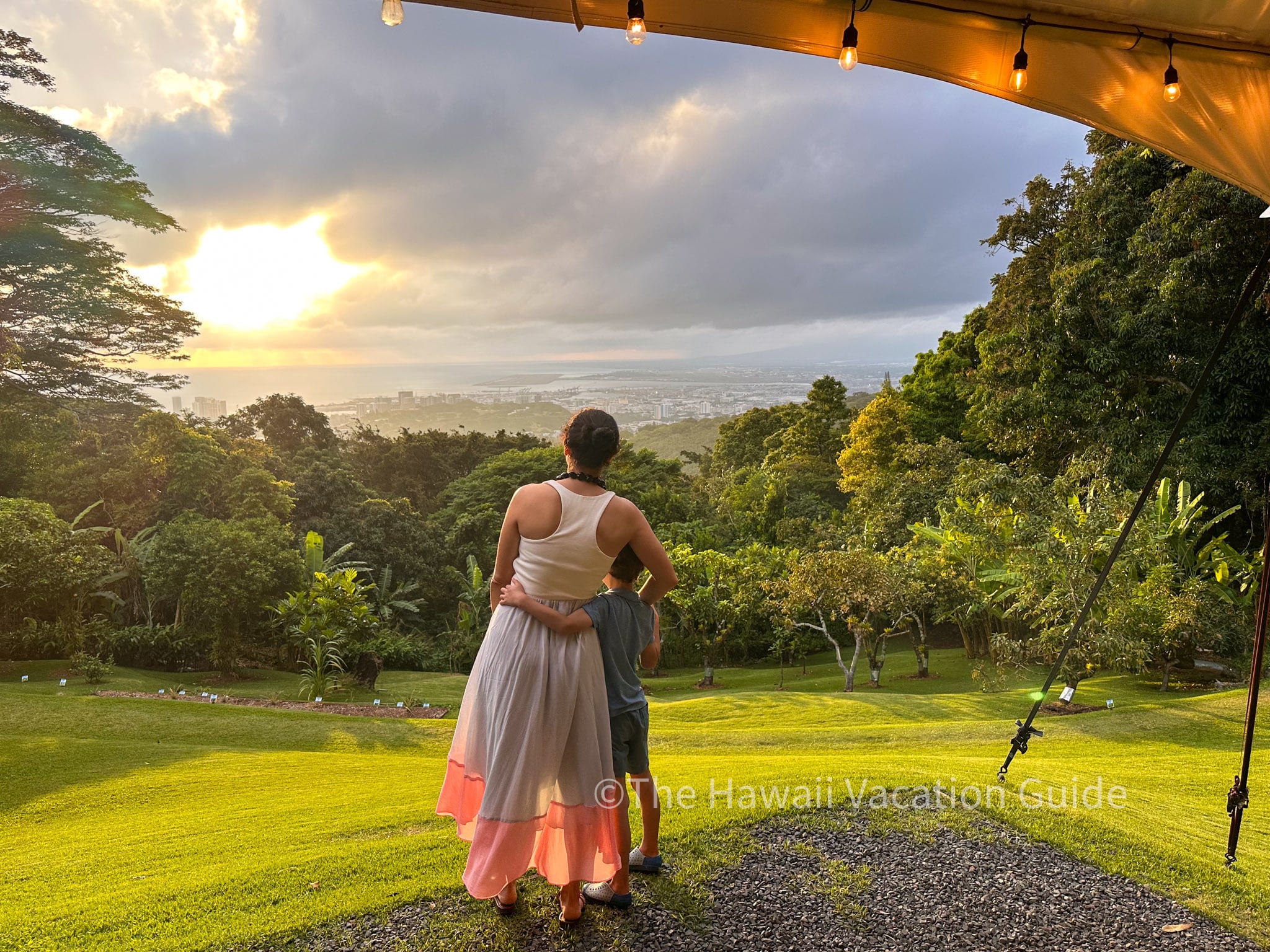 6 Best Oahu Luaus: Our Honest Reviews