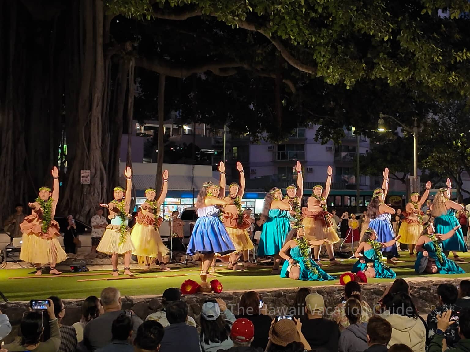 6 Best Oahu Luaus: Our Honest Reviews