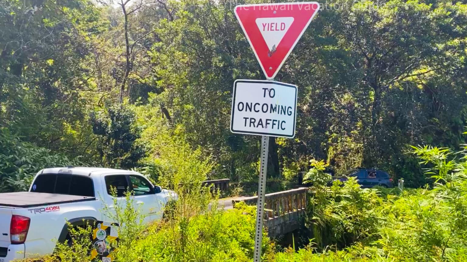 Road to Hana Guide & Itinerary: Top Stops, Tips & Safety Advice